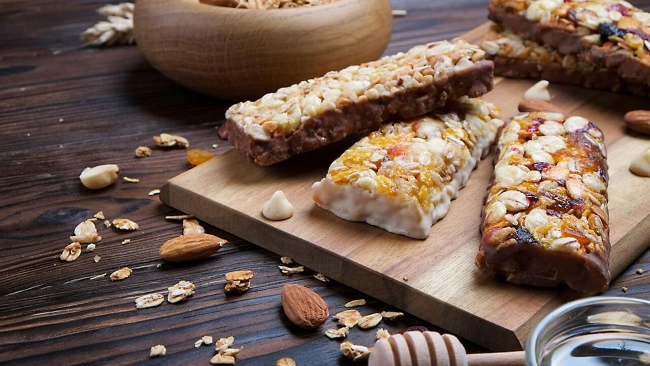 Fitnessriegel: Wie gesund sind PowerBar Riegel für Dich?